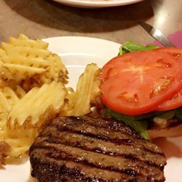 BROADWAY DINER - Updated December 2025 - 209 Photos & 268 Reviews ...