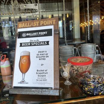 BALLAST POINT BREWING MIRAMAR - Updated March 2025 - 4464 Photos & 2403 ...