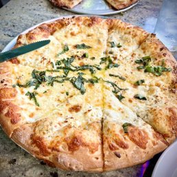 LEUCADIA PIZZERIA & ITALIAN RESTAURANT - Updated July 2024 - 369 Photos ...