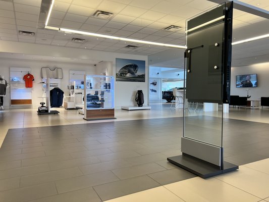 BMW OF GRAPEVINE - Updated October 2025 - 84 Photos & 169 Reviews ...