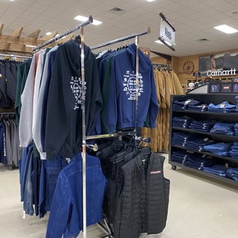 CALLIE KAYS GENERAL STORE & OUTFITERS - Updated September 2025 - 31 ...