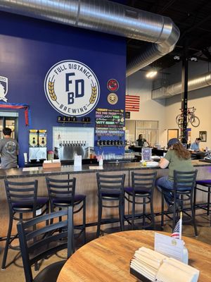 FULL DISTANCE BREWING - Updated October 2025 - 55 Photos & 31 Reviews ...