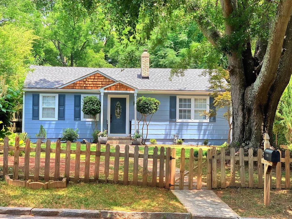 PIMP-POPPING CASTLE - Updated January 2025 - Atlanta, Georgia ...