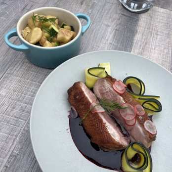 THE KNOTTED APRON - Updated July 2025 - 183 Photos & 91 Reviews - 496 ...