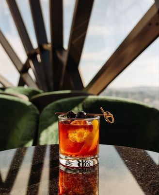 THE VIEW LOUNGE - Updated December 2025 - 3297 Photos & 2067 Reviews ...