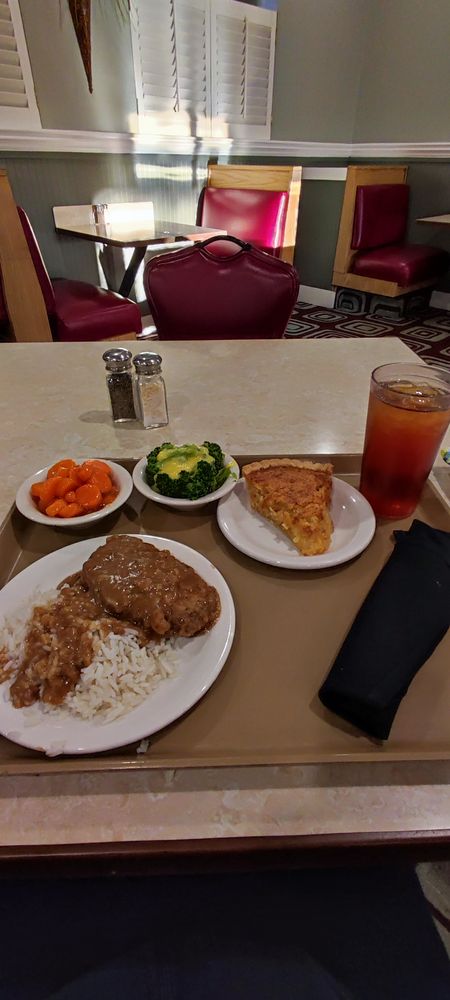 K&W CAFETERIA - Updated July 2024 - 17 Photos & 33 Reviews - 3620 ...