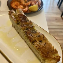 FRED - Updated December 2025 - 63 Photos & 24 Reviews - 205 Broadway ...