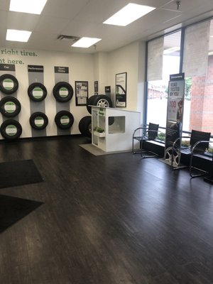 VIRGINIA TIRE & AUTO OF CHANTILLY - Updated December 2025 - 29 Photos ...