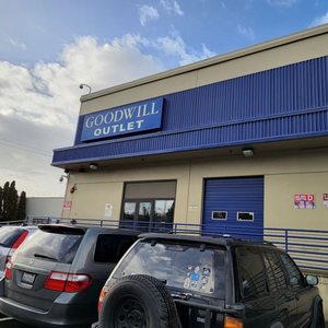 EVERGREEN GOODWILL DONATION CENTER - Updated April 2025 - 10 Reviews ...