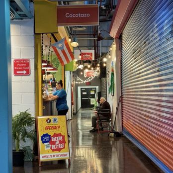 COCOTAZO - Updated September 2025 - 110 Photos & 39 Reviews - 1590 Park ...