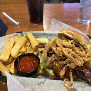 WILD WOMEN SALOON AND GRILL - Updated June 2024 - 121 Photos & 229 ...