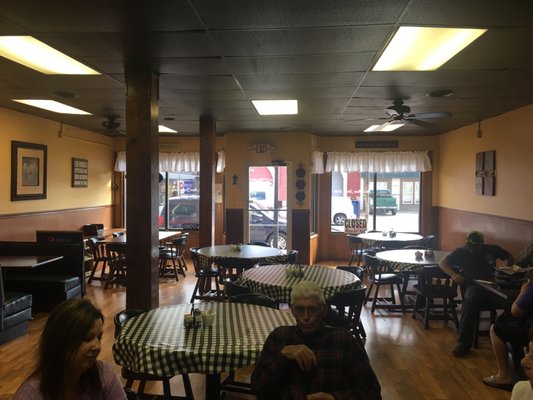 MEL’S MAIN STREET GRILLE - Updated December 2025 - 13 Photos & 12 ...