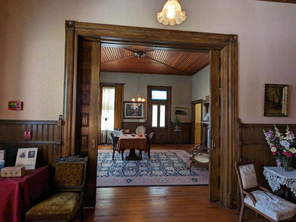 1897 POE HOUSE - 155 Photos & 13 Reviews - 206 Bradford Ave ...