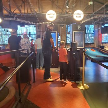 PUTTSHACK - DENVER Denver, CO - Updated November 2024 - 346 Photos ...