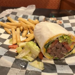 BROADWAY DINER - Updated December 2025 - 209 Photos & 268 Reviews ...