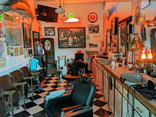 FISHERMENS TERMINAL BARBER SHOP - Updated October 2025 - 46 Photos & 34 ...