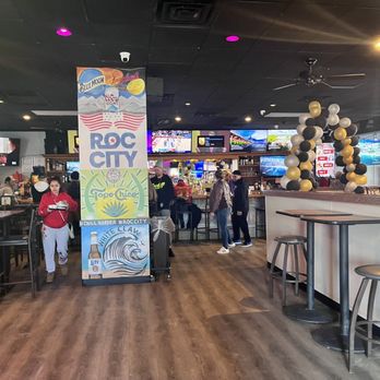 ROC CITY BAR AND GRILL - Updated August 2025 - 44 Photos & 24 Reviews ...