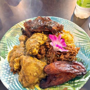 QUEEN TRINI LISA - Updated July 2024 - 141 Photos & 99 Reviews - 4200 D ...