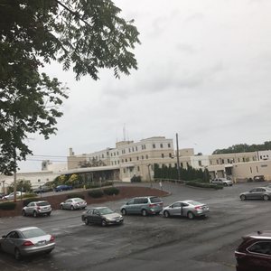 YALE-NEW HAVEN HOSPITAL - Updated November 2024 - 68 Photos & 151 ...