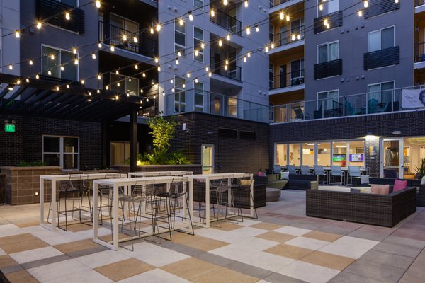 COLAB APARTMENTS - Updated December 2025 - 90 Photos & 58 Reviews ...