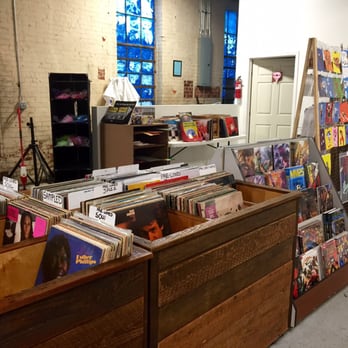 OFFBEAT - Updated September 2025 - 45 Photos & 15 Reviews - 109 N State ...