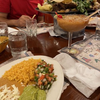 EL SENORIAL - Updated October 2024 - 140 Photos & 182 Reviews - 1901 S ...