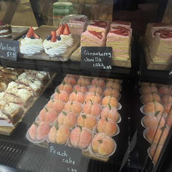 EMISH MARKET - Updated July 2025 - 188 Photos & 136 Reviews - 2040 70th ...