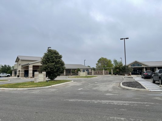 UVALDE MEMORIAL HOSPITAL - Updated December 2025 - 14 Reviews - 1025 ...