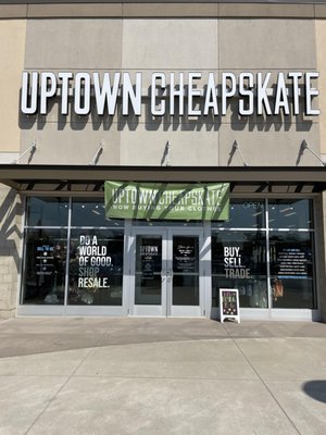 UPTOWN CHEAPSKATE - HOLLAND - Updated December 2025 - 12331 James St ...