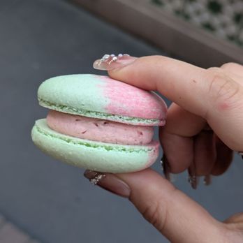HONEY & BUTTER MACARONS - Updated June 2025 - 4852 Photos & 1532 ...