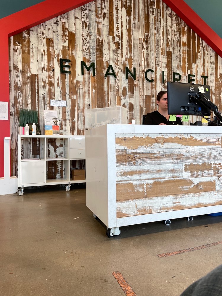 EMANCIPET - Updated September 2024 - 39 Photos & 216 Reviews - 1030 ...