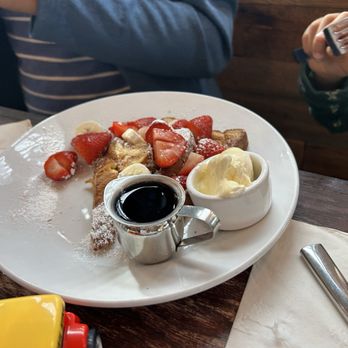 GOOGIE GRILL - Updated June 2024 - 649 Photos & 796 Reviews - 1520 Del ...