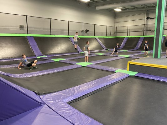 JUST JUMP TRAMPOLINE PARK - Updated October 2025 - 16 Photos - 2304 ...