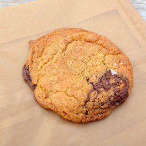 LIS BAKE SHOP - 79 Photos & 123 Reviews - 15 Holmes St, Mystic ...