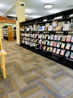 CHANHASSEN LIBRARY - Updated December 2025 - 11 Photos - 7711 Kerber ...