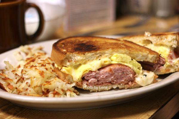 NORTHSIDE GRILL - 351 Photos & 347 Reviews - 1015 Broadway St, Ann ...