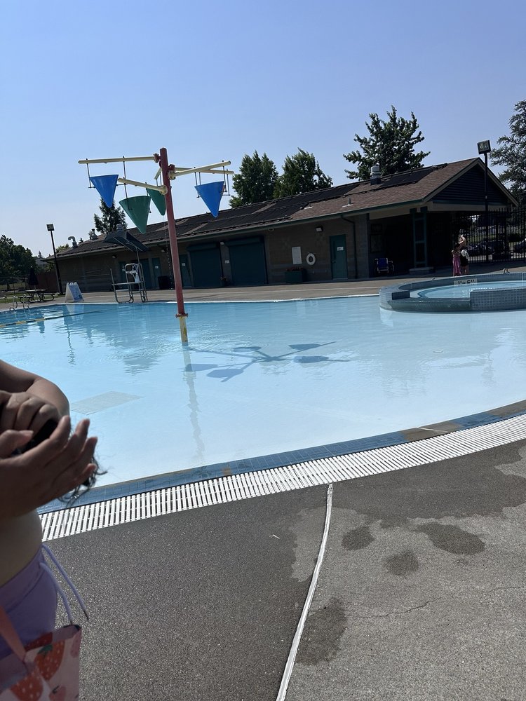 STEWART HEIGHTS POOL - Updated January 2026 - 13 Reviews - 5715 ...