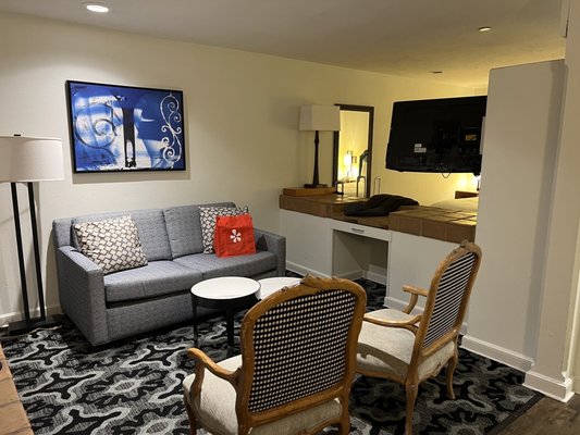 HOTEL PACIFIC - Updated December 2025 - 579 Photos & 601 Reviews - 300 ...