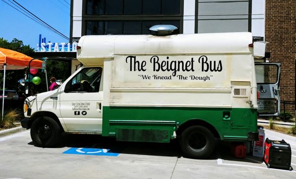 THE BEIGNET BUS - Updated July 2024 - 33 Photos & 25 Reviews - Fort ...