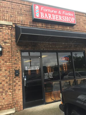 FORTUNE AND FADES BARBERSHOP - Updated July 2025 - 13 Reviews - 602 S ...