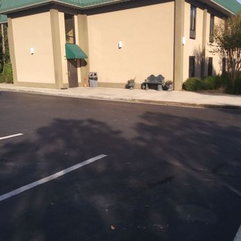 MONKS CORNER INN - Updated December 2025 - 14 Photos & 10 Reviews - 505 ...