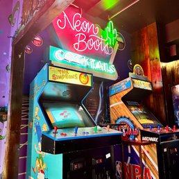 JUPITER BAR - Updated July 2025 - 274 Photos & 199 Reviews - 2126 2nd ...