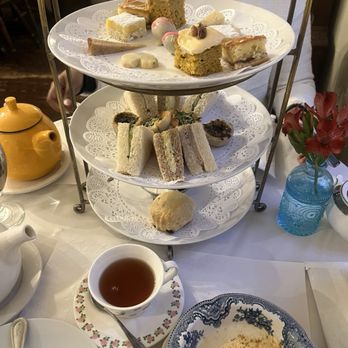 REYNOLDS TAVERN - Updated October 2025 - 571 Photos & 368 Reviews - 7 ...