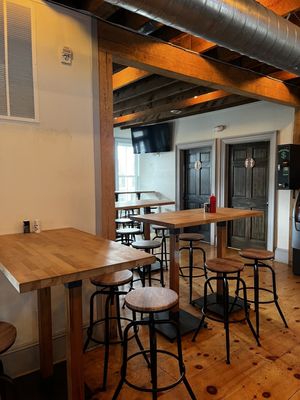 HOOTZ BAR & GRILLE - Updated November 2025 - 12 River Rd, Phillipsburg ...