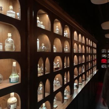 THE WHITE RABBIT - Updated October 2025 - 431 Reviews & 645 Photos ...