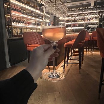 PROSECCO HOUSE - Updated July 2025 - 23 Photos - 1 Tower Bridge, London ...