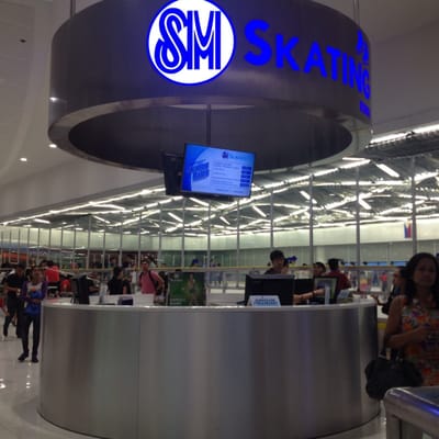 SM MEGAMALL ICE SKATING RINK - Updated October 2025 - 10 Reviews - 5F ...
