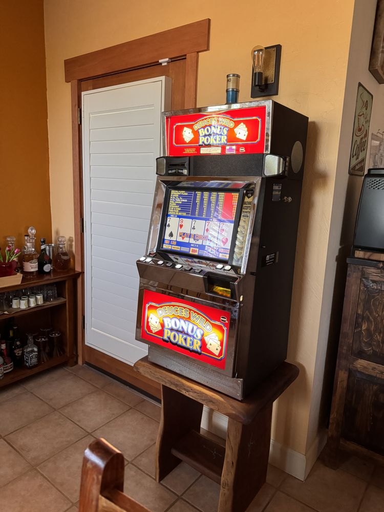 SLOT MACHINE STORE - Updated December 2025 - 923 W Prince Rd, Tucson ...