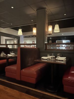 TABLE 100 - 442 Photos & 344 Reviews - 100 Ridge Way, Flowood ...