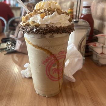 DULCE MAMI CAFÉ RIVERSIDE - Updated August 2024 - 71 Photos & 26 ...